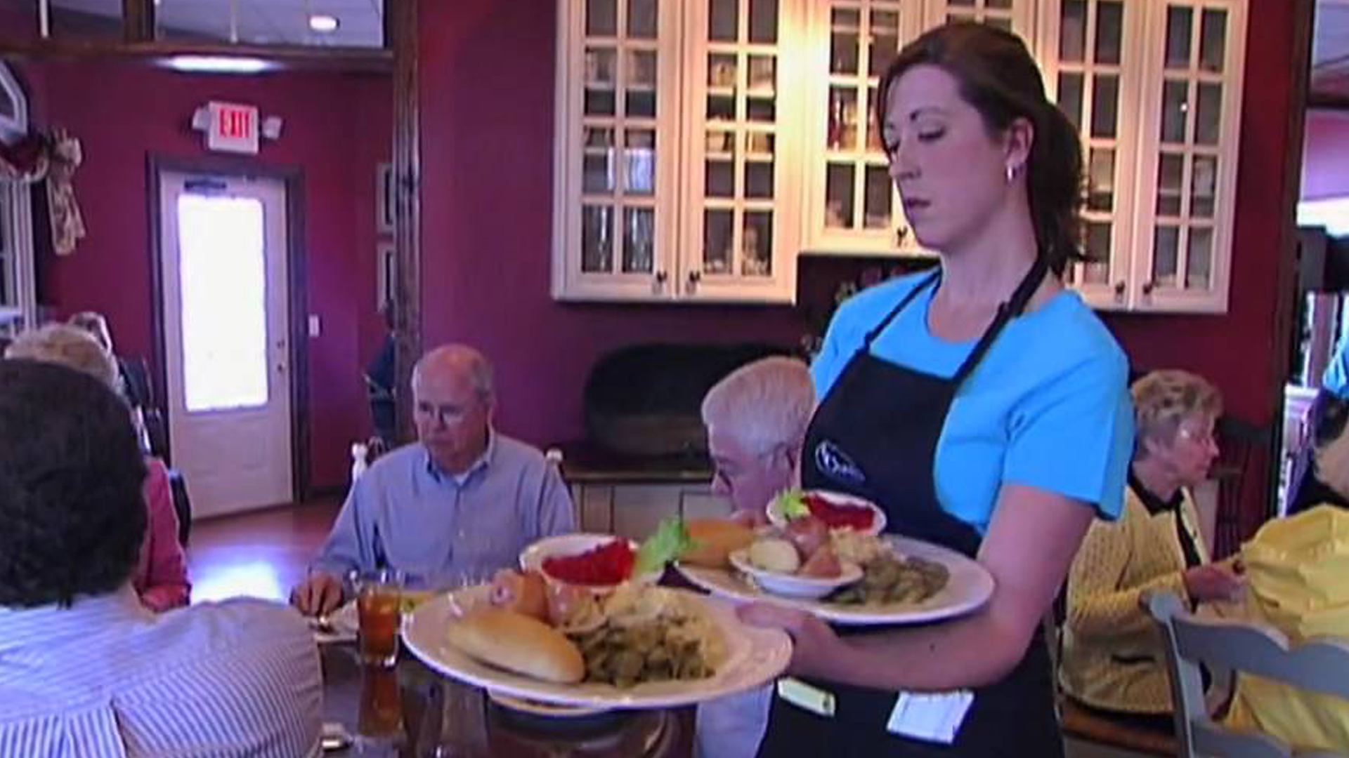 5 Chef's Restaurant | Tennessee Crossroads | NPT