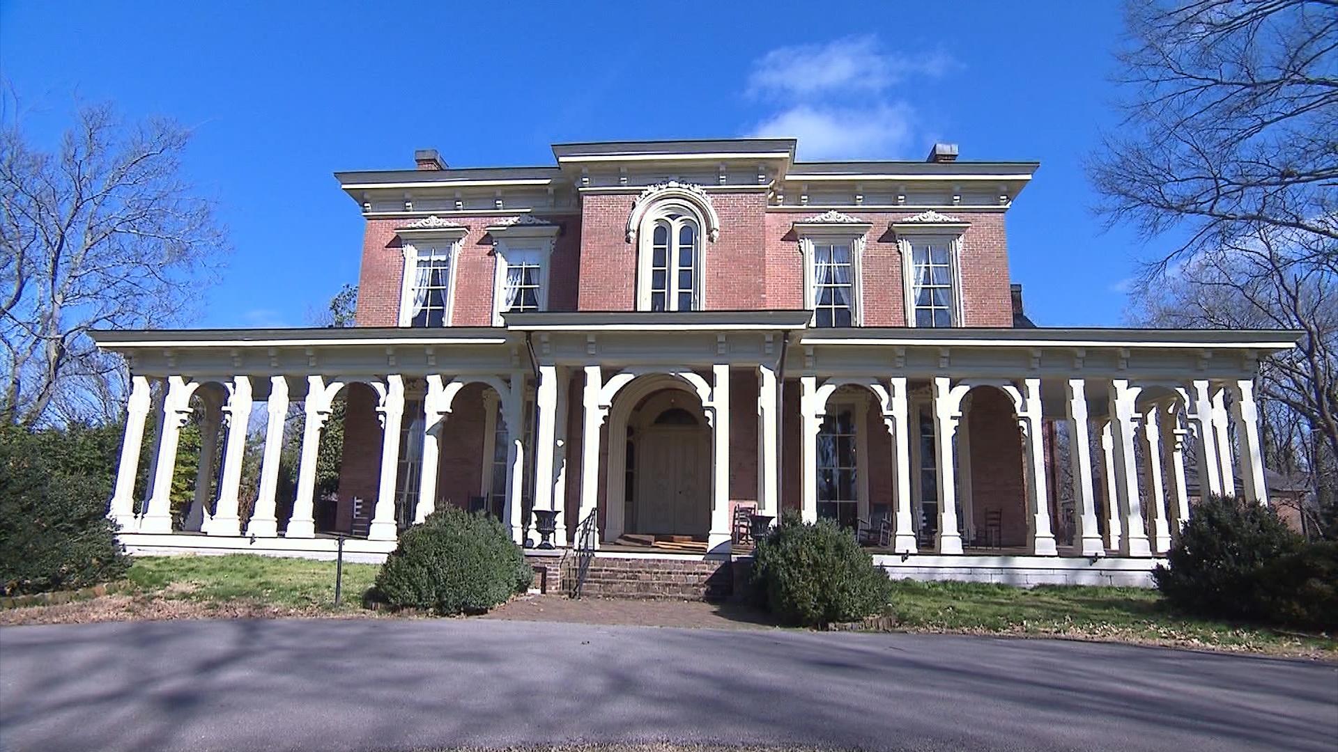 Episode 3401 | Tennessee Crossroads | NPT