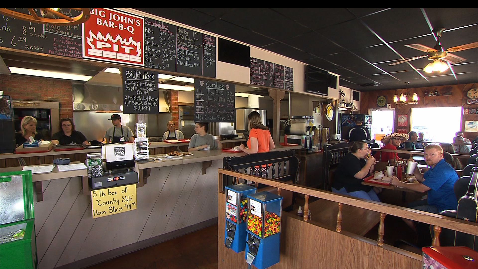 Big John's Bar-B-Q | Tennessee Crossroads | NPT