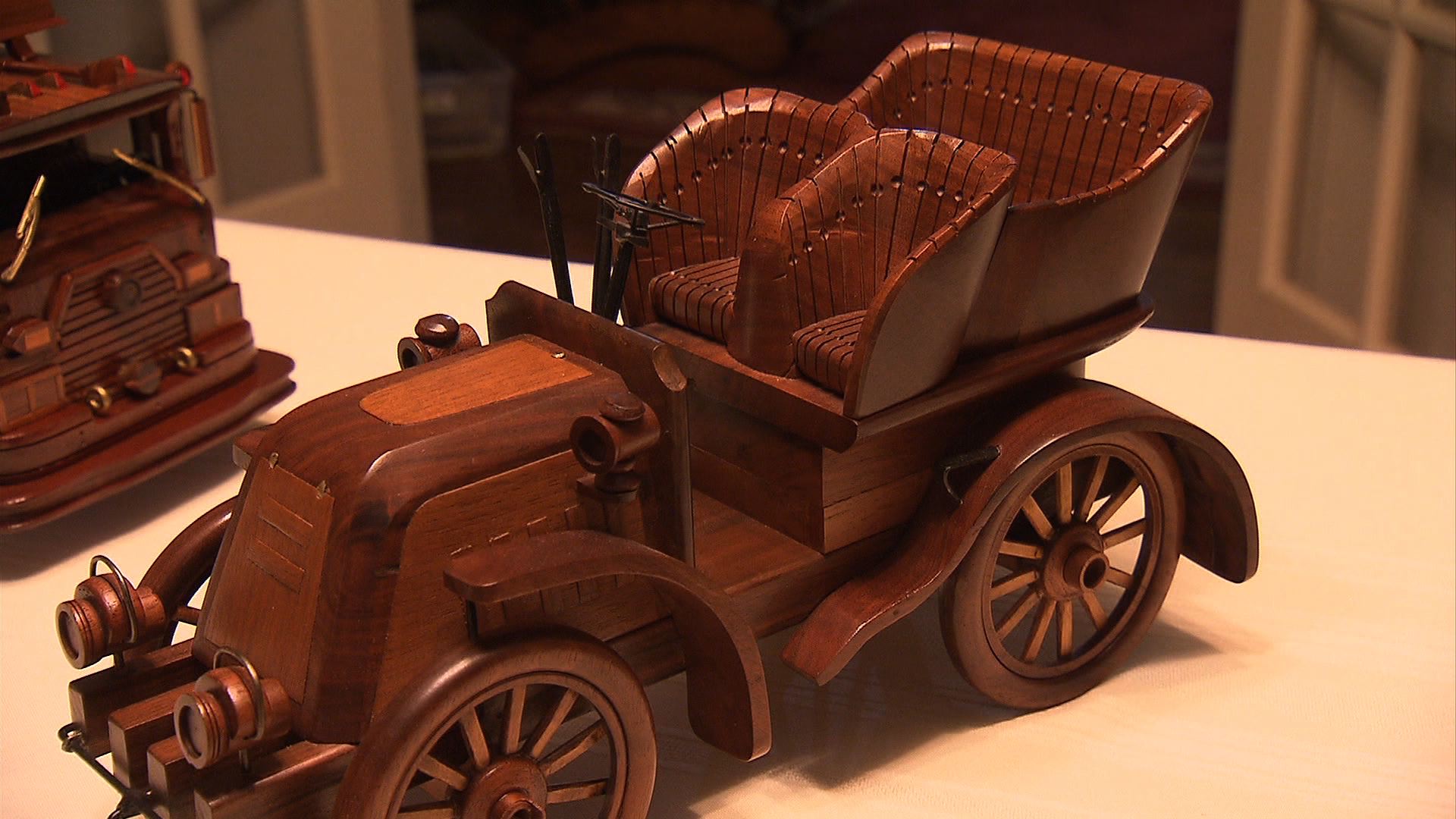 Daniel Sharp - Toymaker | Tennessee Crossroads | NPT