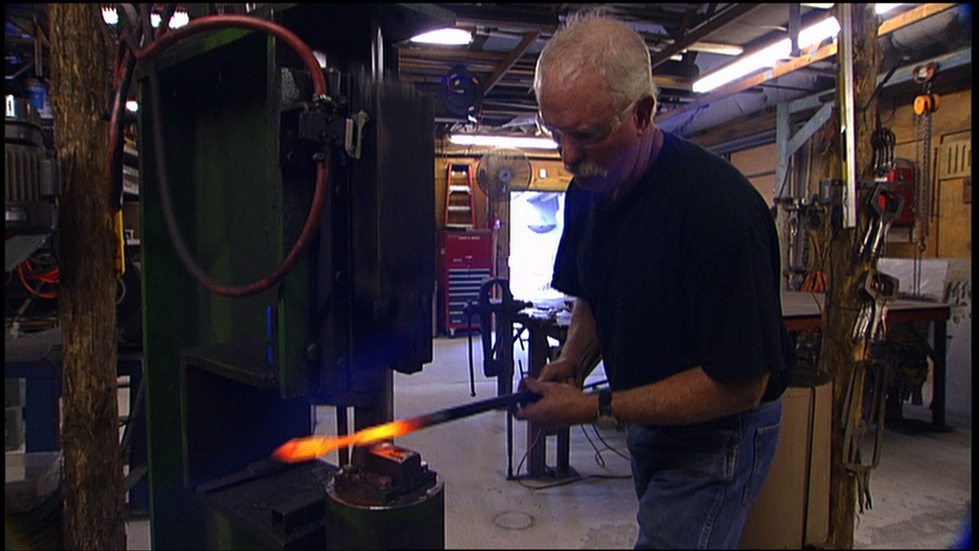 Michael Sloan - Artist | Tennessee Crossroads | NPT