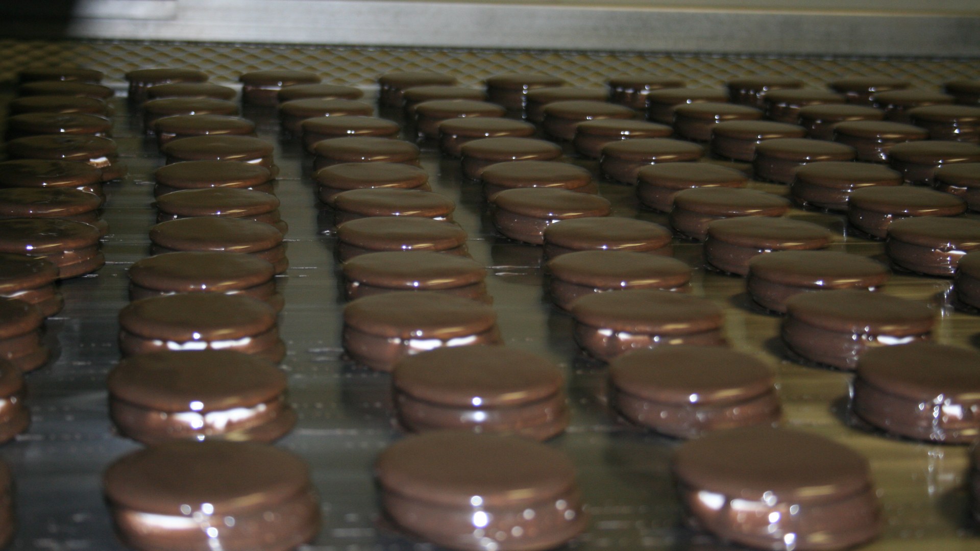 Moon Pies | Tennessee Crossroads | NPT