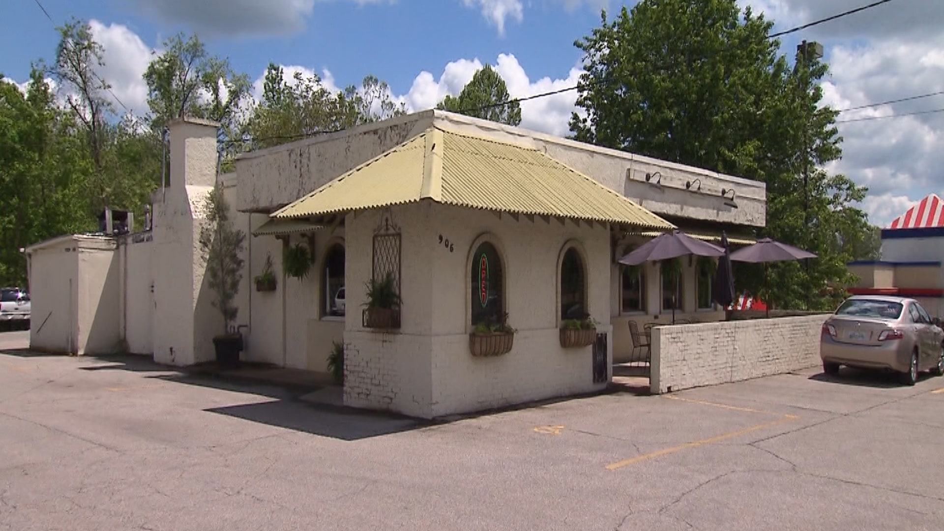 Olive Pit Restaurant Tennessee Crossroads NPT olive-pit-restaurant-tennessee-crossroads-npt