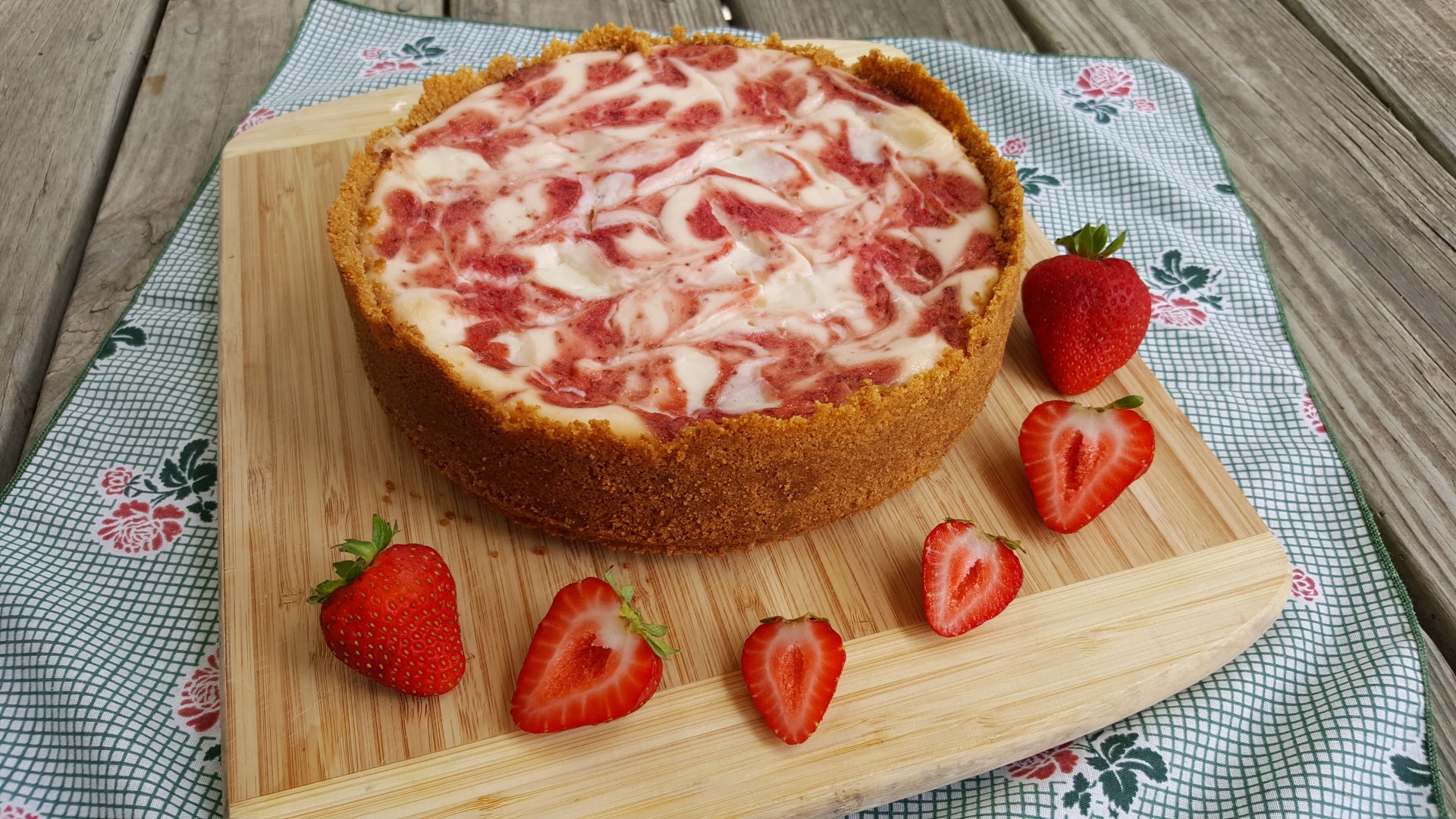 Sweet Cheeses! Bakery | Tennessee Crossroads | NPT