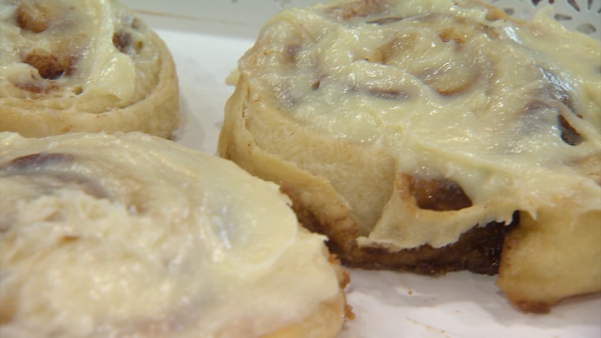 T-Cakes Bakery and Cafe | Tennessee Crossroads | NPT