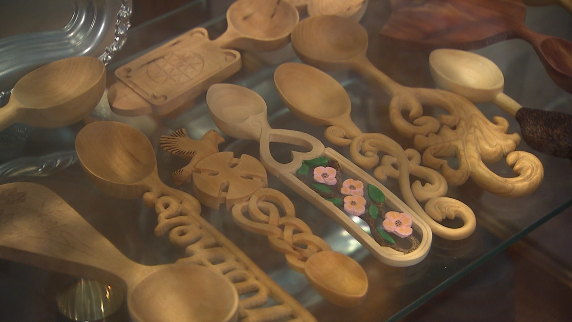 Billy Roy Parks - Wood Carver | Tennessee Crossroads | NPT