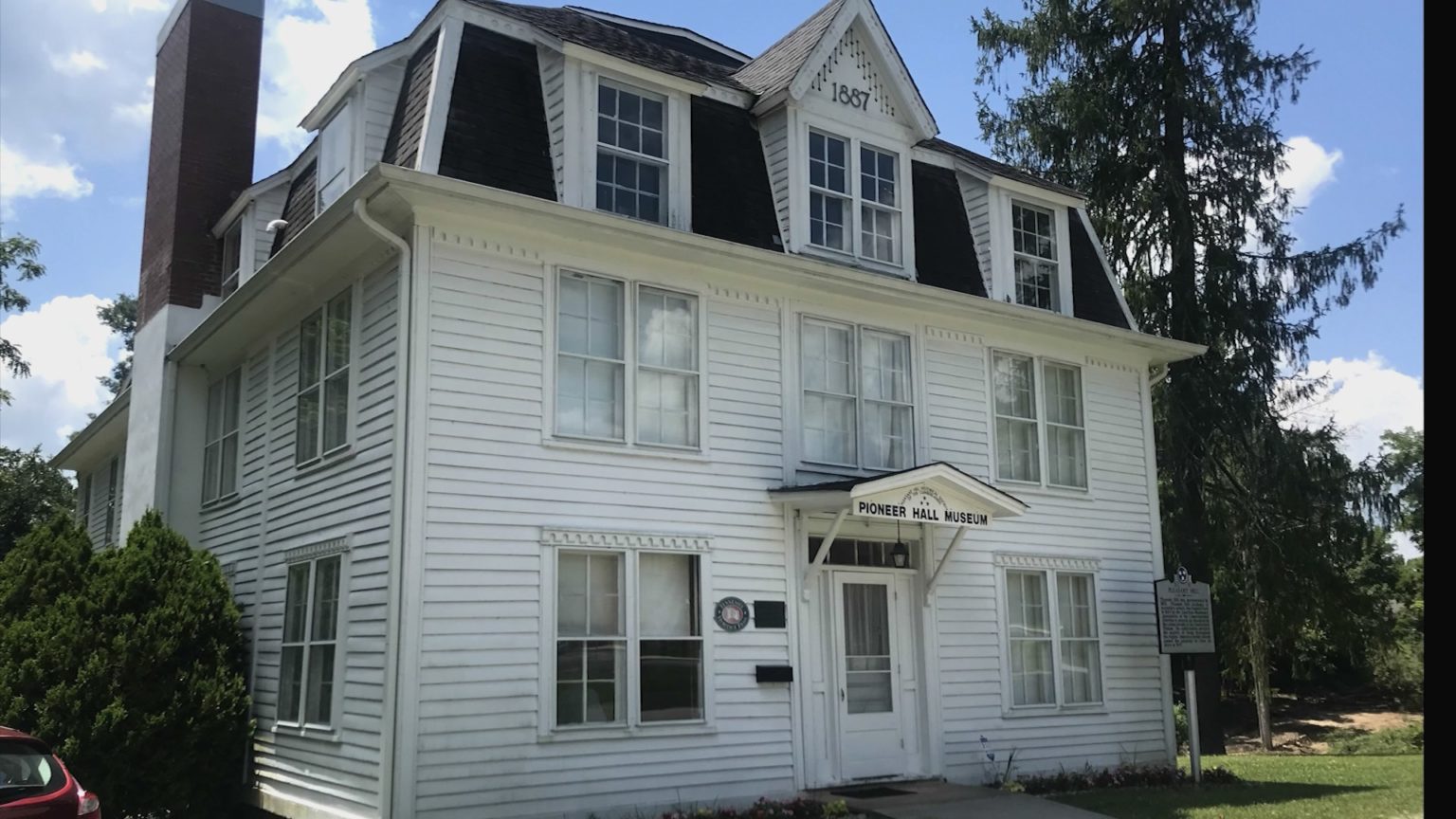 Cumberland Mountain General Store | Tennessee Crossroads | NPT