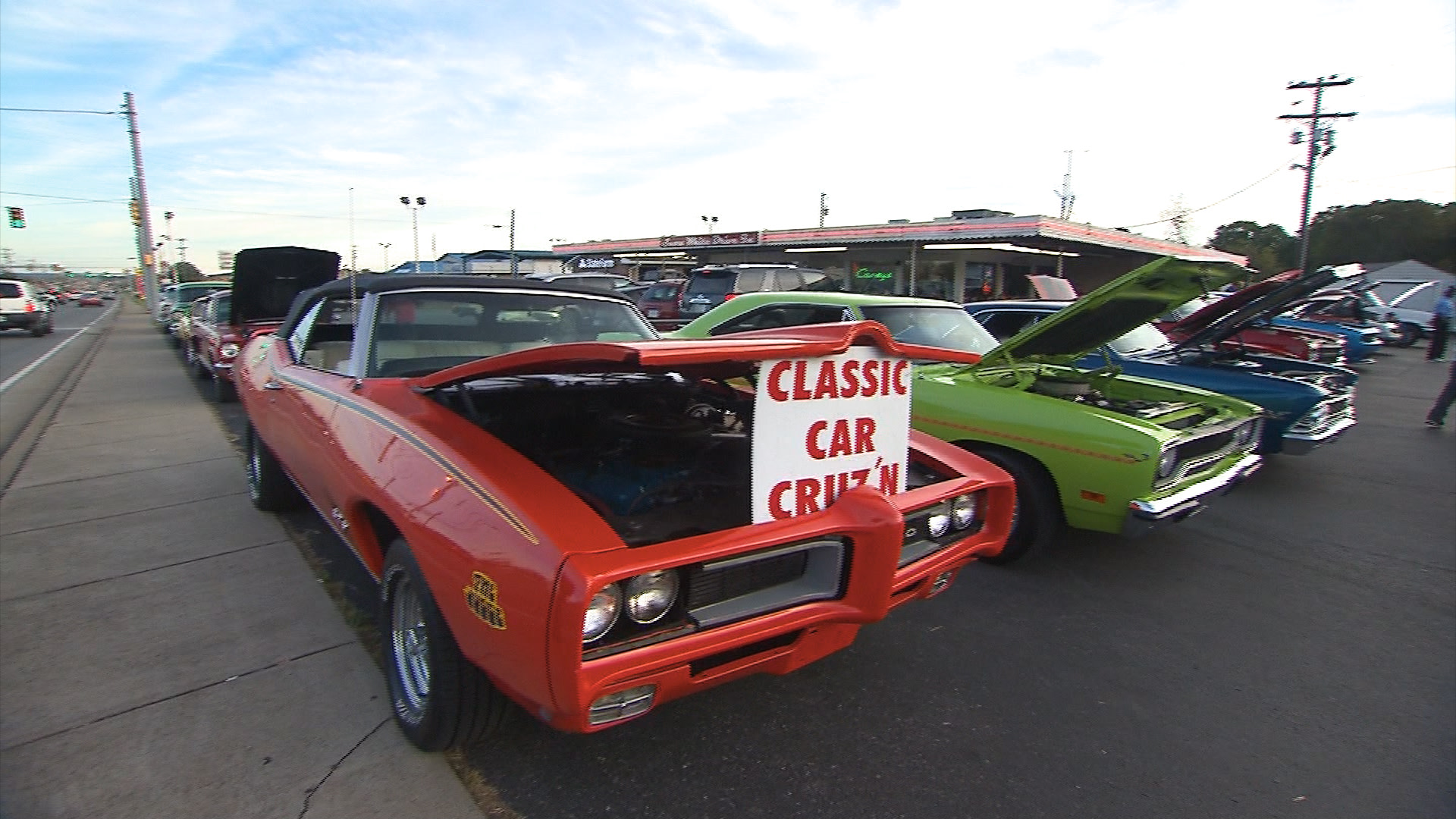 Snow White Drive In | Tennessee Crossroads | NPT