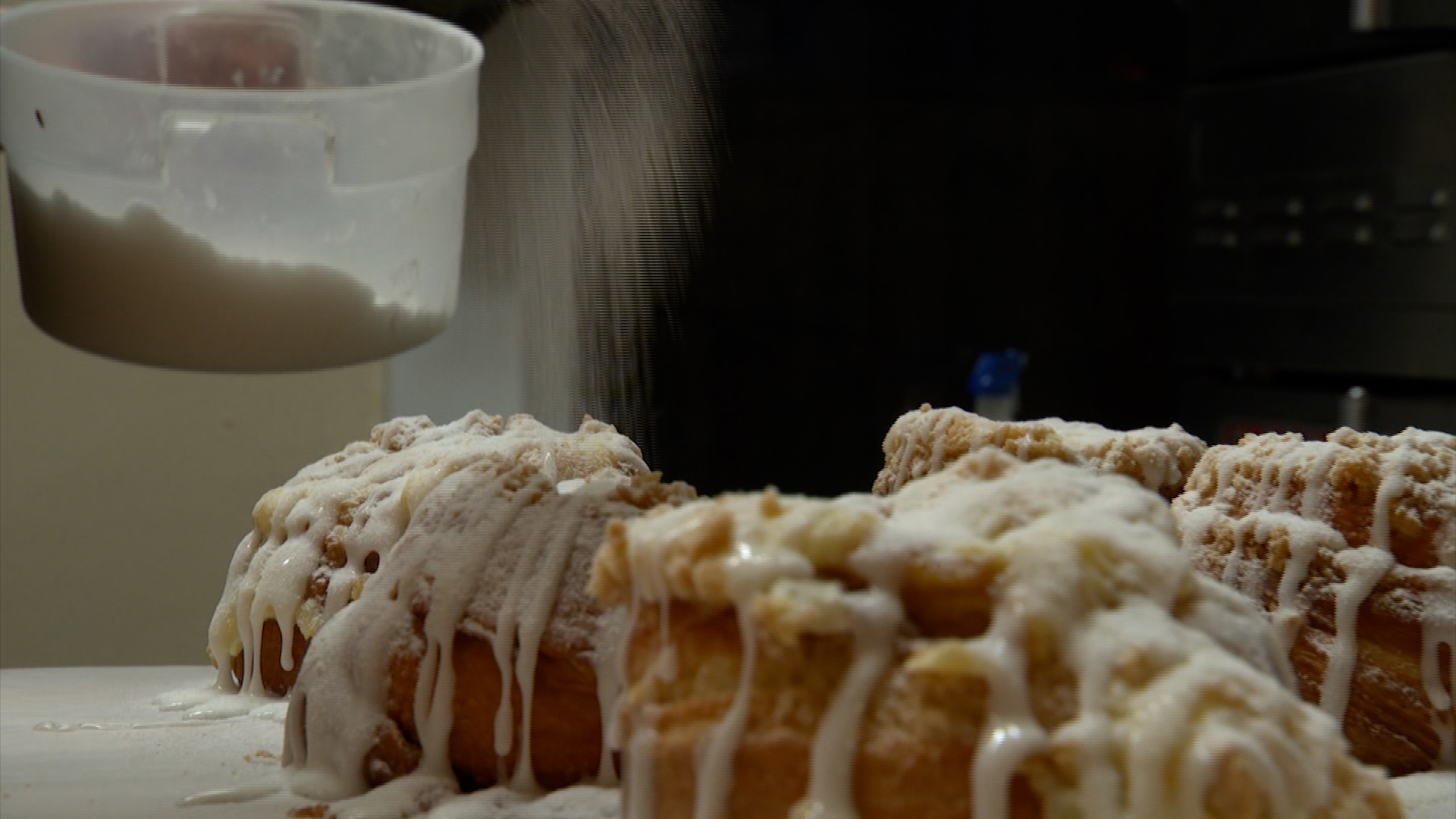 Triple Crown Bakery | Tennessee Crossroads | NPT